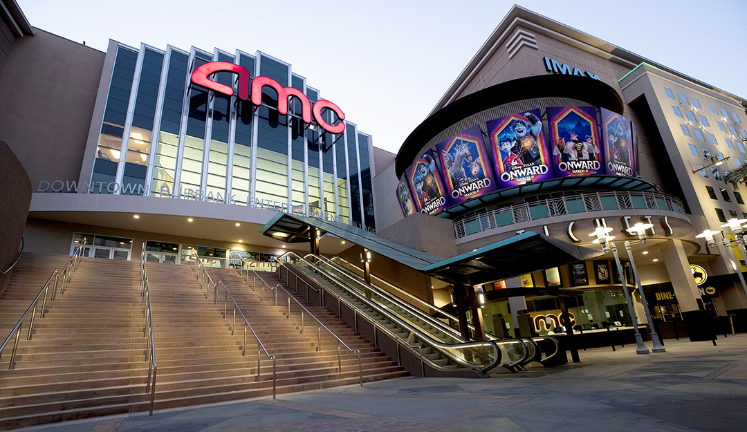 ‘AMC’ เครือโรงหนังใหญ่สุดในโลกยังเสี่ยง ‘ล้มละลาย’ แม้ได้เงินทุน 100 ...